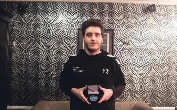 CS:GO隐藏的巨星——NAF的游历生涯|懂球帝