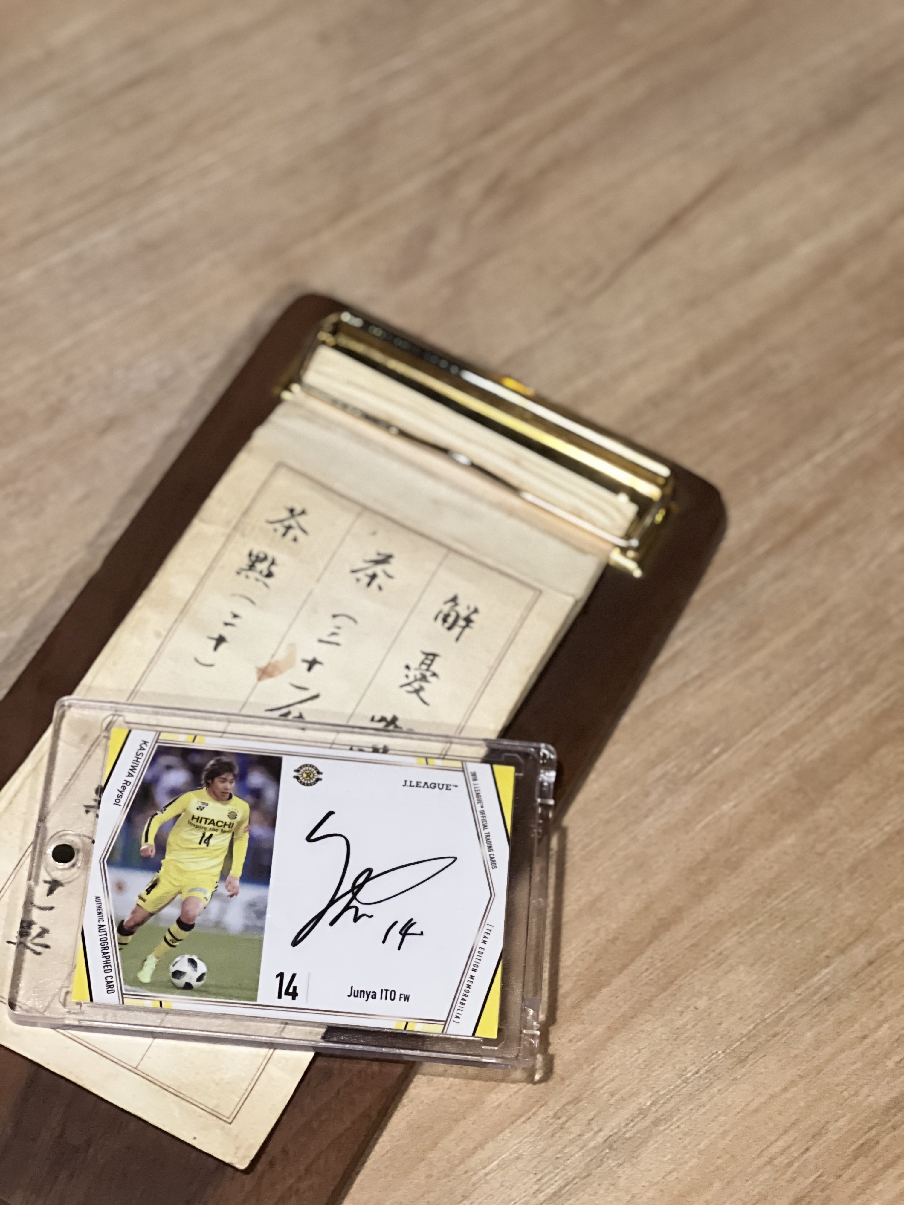证明给我看伊东纯也的人气真的很爆灯日职联的伊东纯...