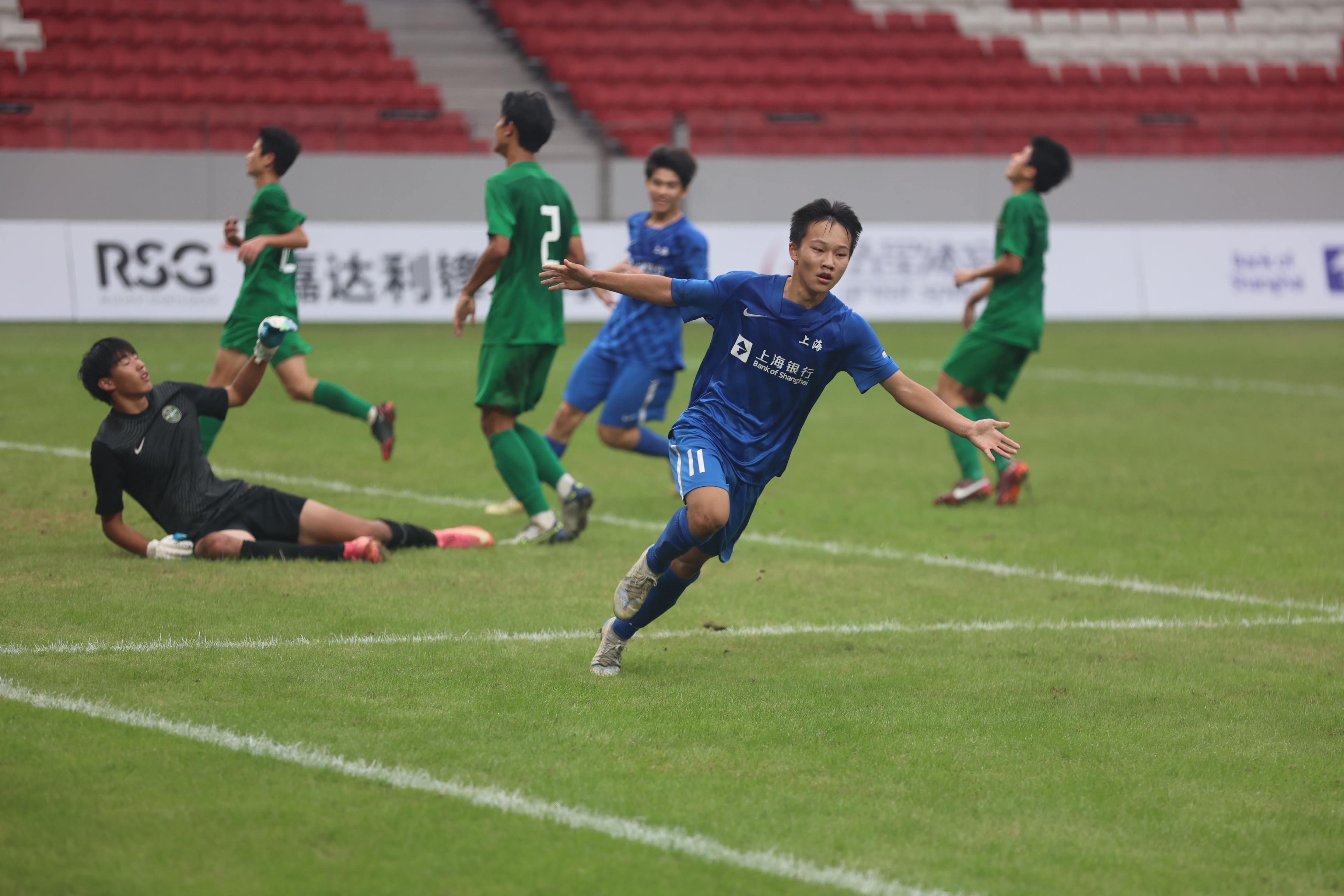 3-0绿城U15队 上海U15蓝队夺得首届明日之星冠军_PP视频体育频道