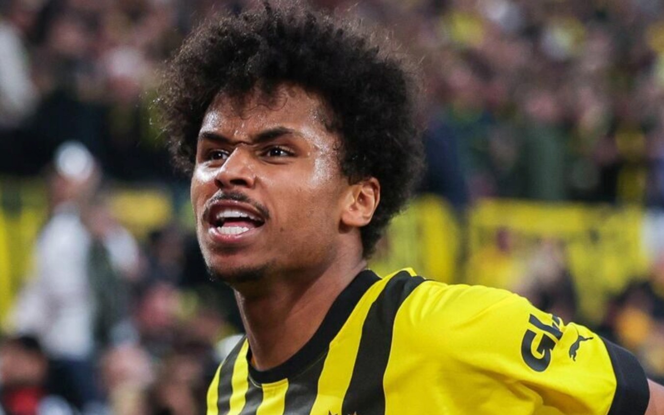 阿德耶米：我们有世界最棒的主场，我们展现了登上榜首的决心_PP视频体育频道