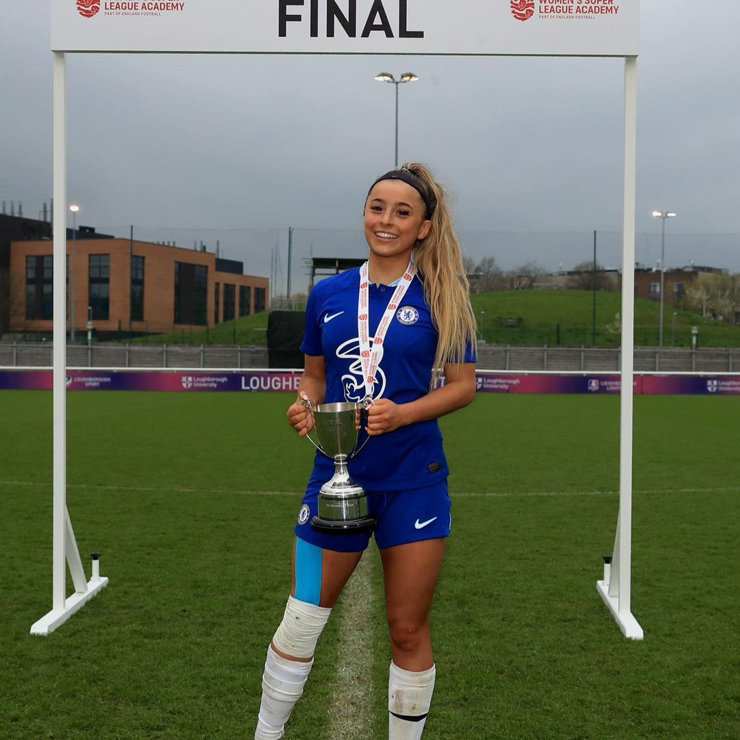 蓝军女足小姐姐Ria Bose喜提女足青年足总杯。_PP视频体育频道