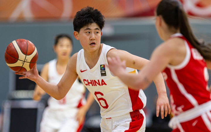 下半场再度崩盘！中国U19女篮吞下三连败，无奈迎战日本