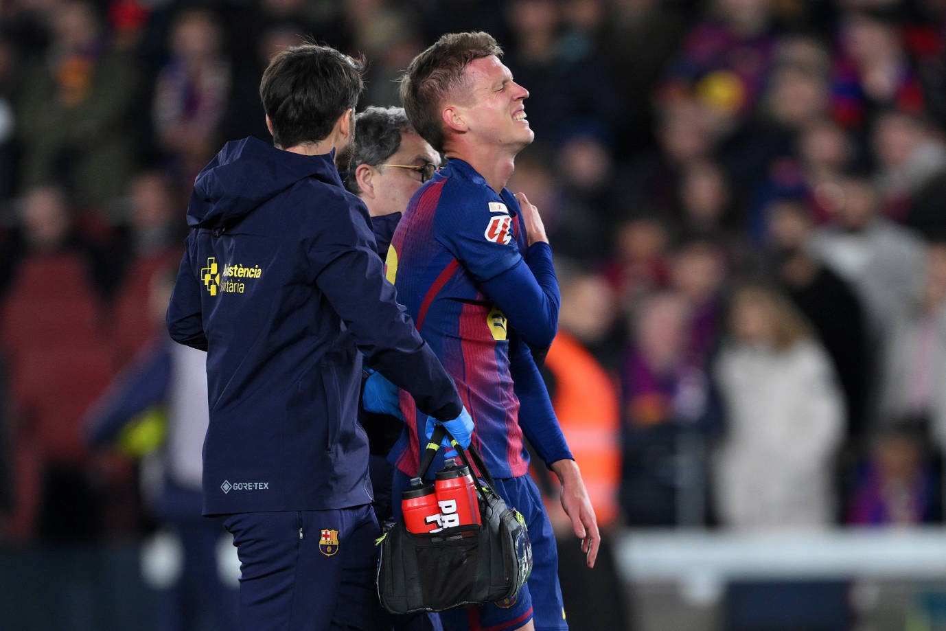 每体：若接受手术奥尔莫要缺阵4个月，因此巴萨选择保守治疗|巴塞罗那|奥尔莫|懂球帝