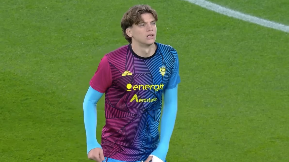 记者：加图索准备征召帕莱斯特拉，已派意大利队球探多次考察