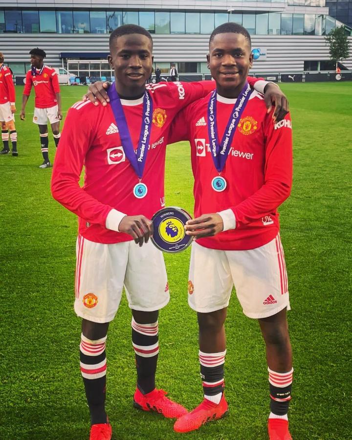 认识恩科托兄弟：曼联的13岁潜力股